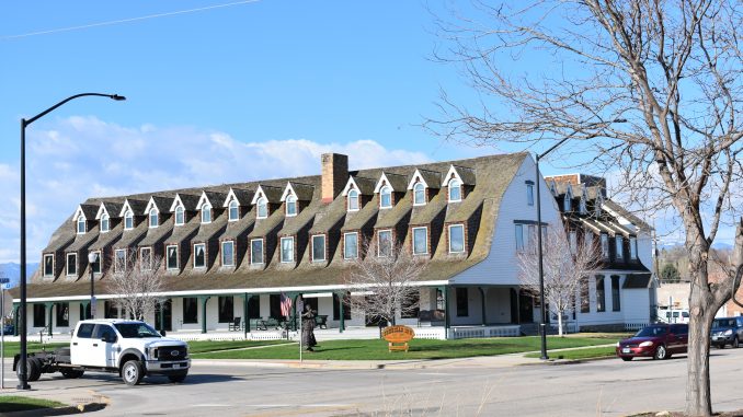 Historic Sheridan Inn Up for Sale – Sheridan Media