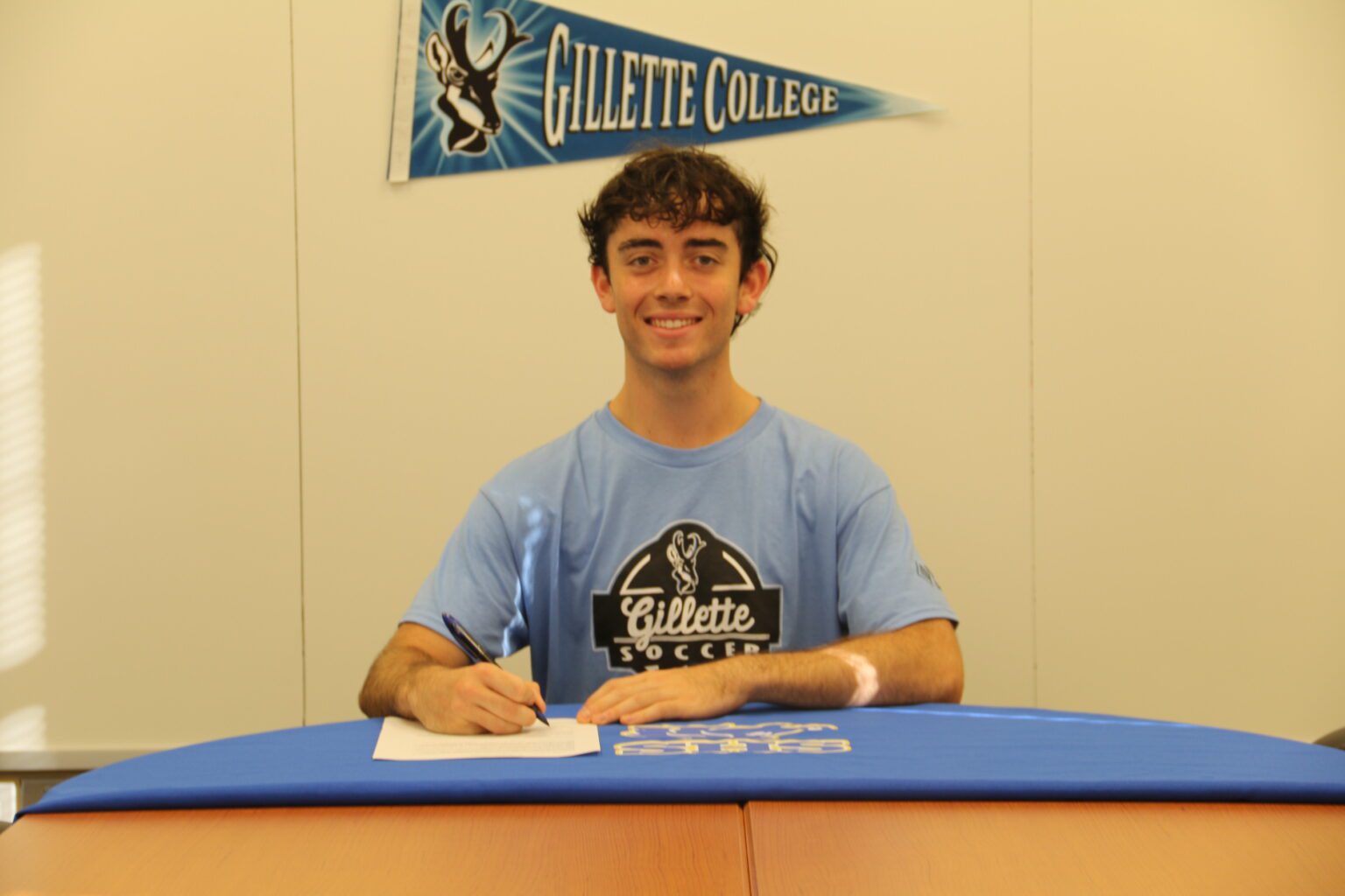Danny Magera Signs NLI To Play Soccer At Gillette College – Sheridan Media