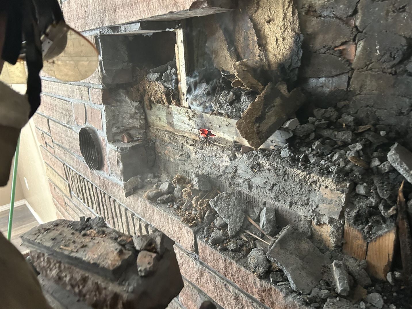 Fire Crews Put Out Chimney Fire In Story – Sheridan Media