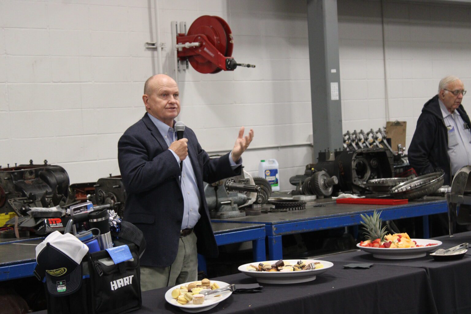 Chamber Holds Manufacturing Month Tour at Sheridan College – Sheridan Media