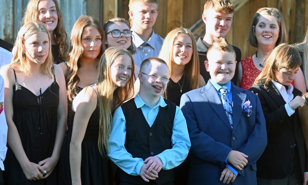 Stars of the Big Horns Grand March – Sheridan Media